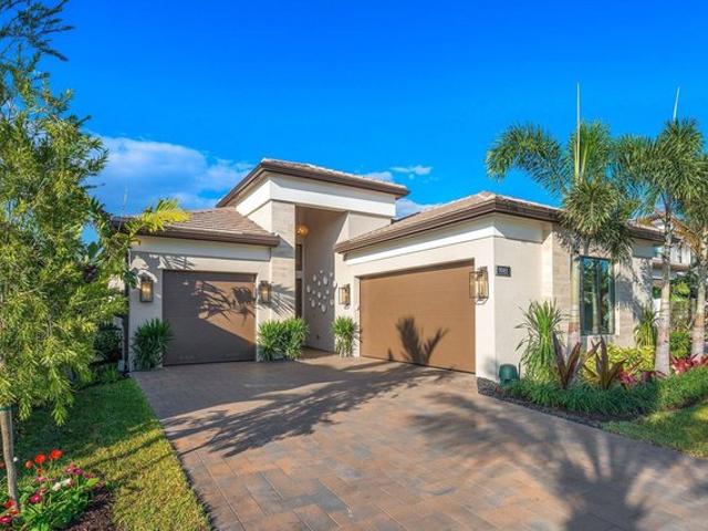 9374 Mountain Pine Grv, Boynton Beach, FL 33473
