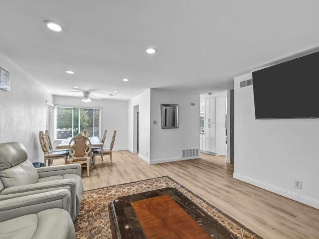 9378 Twin Mountain Circle