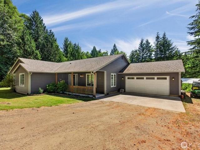 937 Germany Creek Rd, Longview, WA 98632