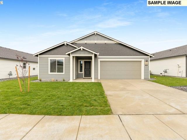937 E Maple Brook Ave, Hermiston, OR 97838