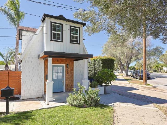 937 Olive Ave, Coronado, CA 92118 | MLS #PTP2508 | Compass