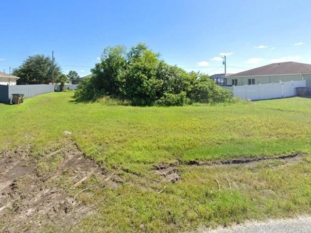 937 NW 5th Pl, Cape Coral, FL 33993