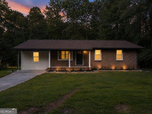 937 Sam Craven Rd, Cleveland, GA 30528