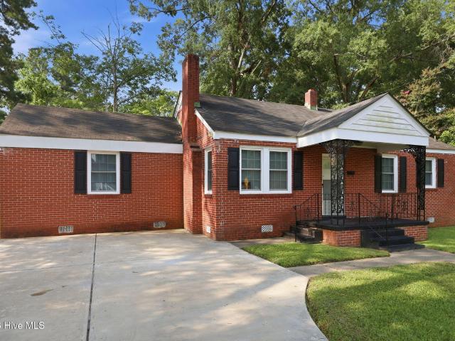 937 Redgate Avenue