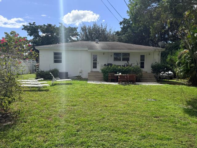 937 Upland Rd, West Palm Beach, FL 33401 | MLS #B26045