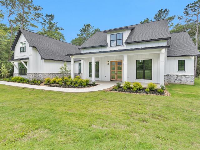 9384 Cedar Bend
