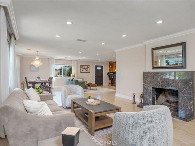 9388 Bigby St, Downey, CA 90241