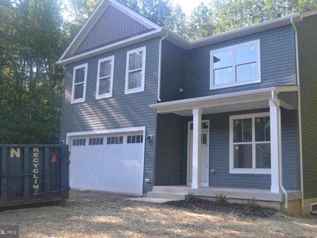 9388 Homestead Pl, King George, VA 22485