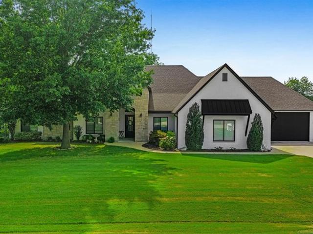 9388 S 279th East Ave, Broken Arrow, OK 74014