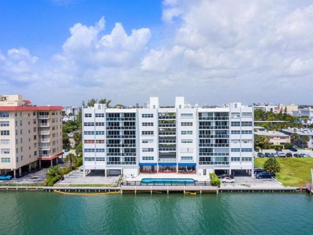 9381 Bay Harbor Dr E #204S, Bay Harbor Islands, FL 33154
