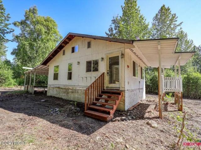 9383 N Government Creek Rd, Palmer, AK 99645