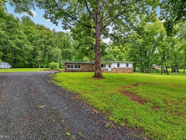 9383 Rogues Road