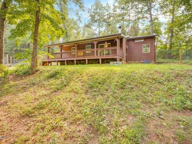 938 Browns Chapel Rd, Parrottsville, TN 37843
