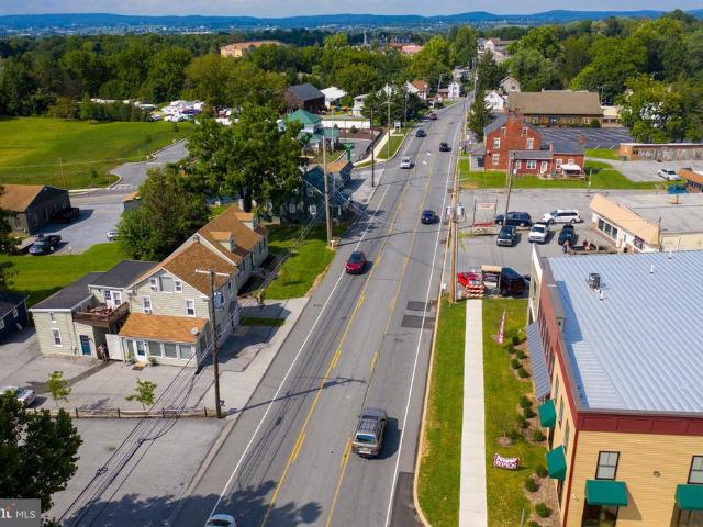 938 Lititz Pike