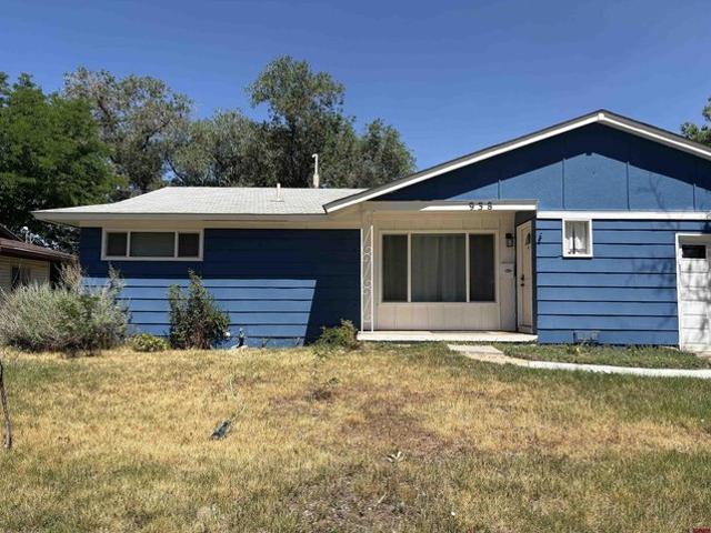 938 Livesay Dr, Cortez, CO 81321