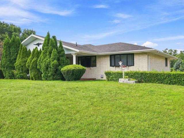 938 N IL Route 35, East Dubuque, IL 61025