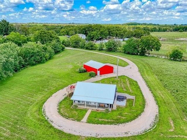 938 SW 13 Hwy, Leeton, MO 64761