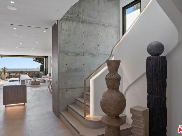 938 Palisades Beach Rd, Santa Monica, US, CA