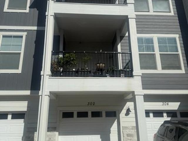 938 W Coral Charm Way N Unit 302, Saratoga Springs, UT 84045
