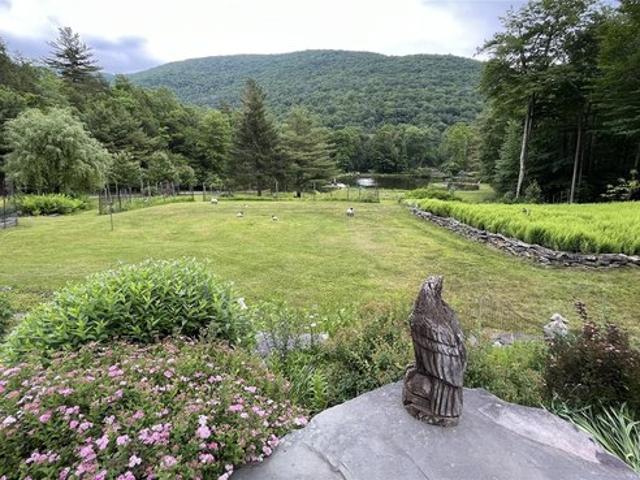 938 Woodland Valley Rd, Phoenicia, NY 12464