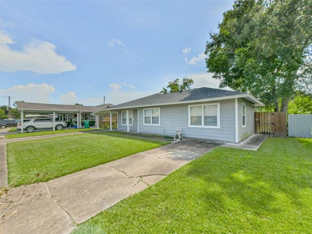 938 Vivian Avenue, Pasadena, TX