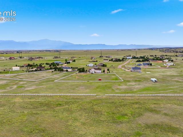 9395 Doe Creek Court