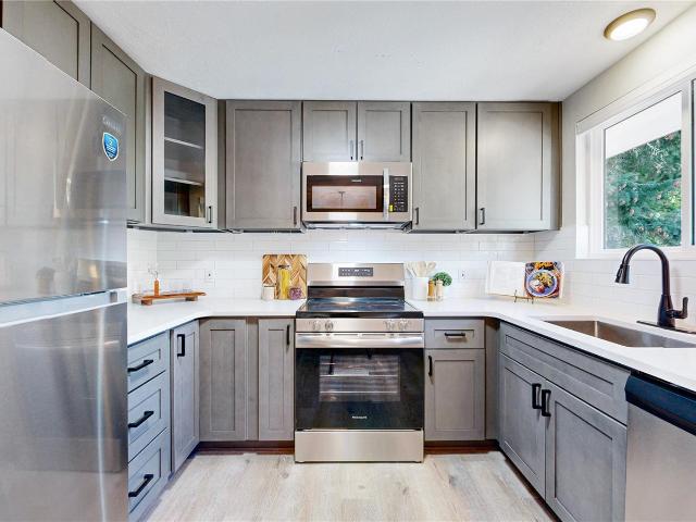 9395 9 W 45th Ave, Wheat Ridge, CO 80033 | MLS #6231