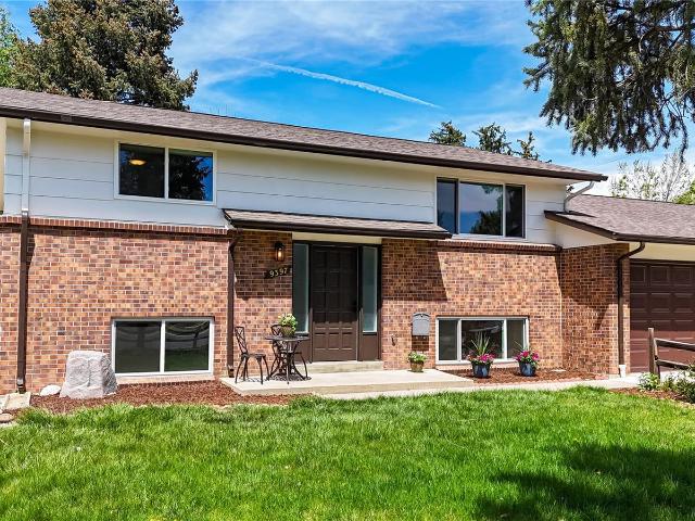 9395 9 W 45th Avenue