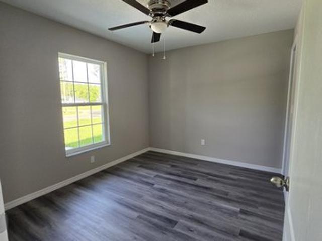 9398 N Travis Dr, Citrus Springs, FL 34434