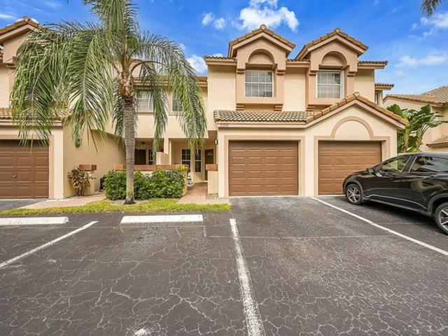 9399 Boca River Cir, Boca Raton, FL 33434