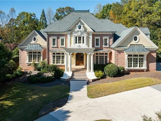 9390 Colonnade Trl, Alpharetta, GA 30022