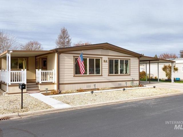9390 W Ustick Rd Trlr 64, Boise, ID 83704