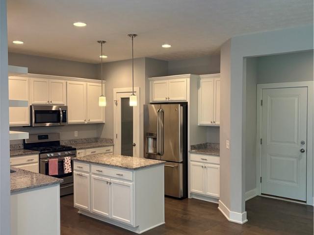 9391 Rockys Court
