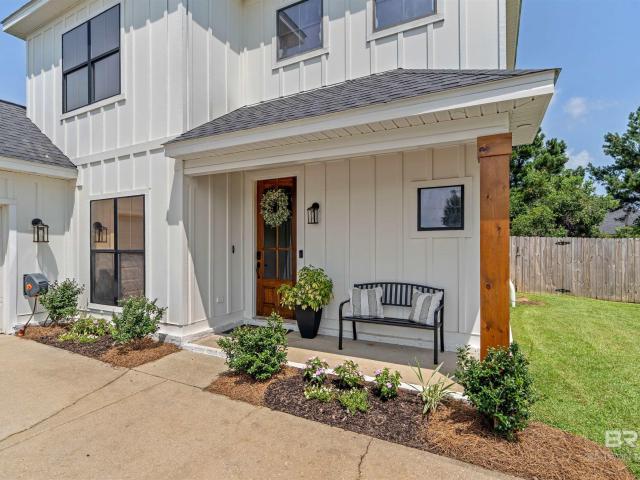 9392 Sanibel Loop