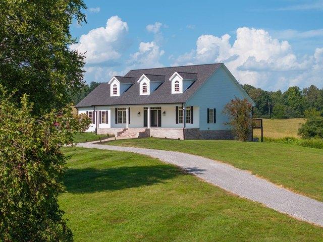 9393 Hamletsburg Rd, Brookport, IL 62910