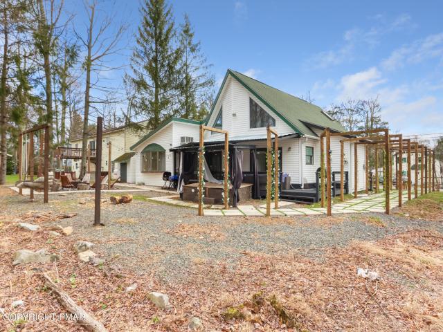 939 Country Place Drive