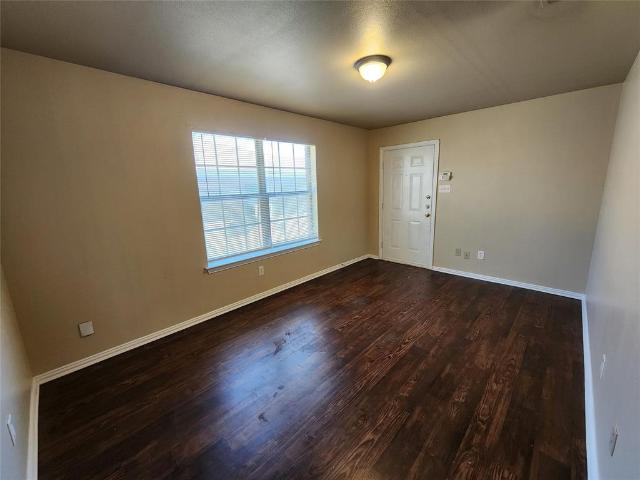 939 Baker Street