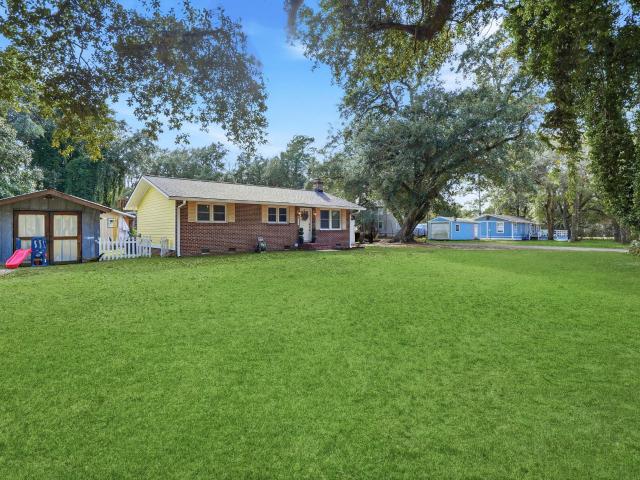 939 Black Oak Road