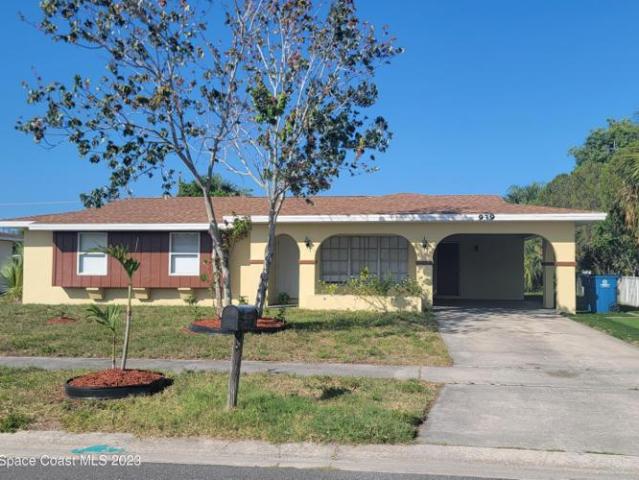 939 Burn Dr, Palm Bay, FL 32905