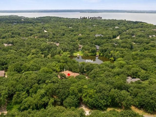 939 Garnet Cv, Oak Point, TX 75068