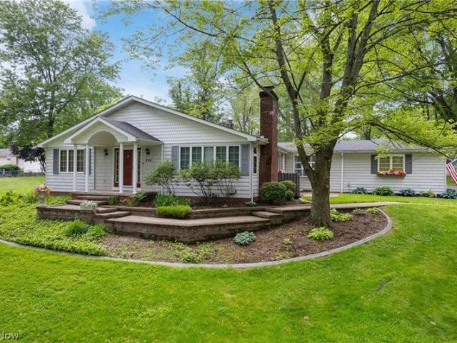 939 Genoa Ave NW, Massillon, OH 44646