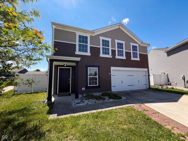 939 Olmsted Ct, Shelbyville, IN 46176