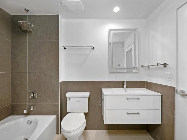 939 Lofts 1 Bedroom Apartment for Rent at 939 S Broadway, Los Angeles, CA 90015 Downtown Los Angeles