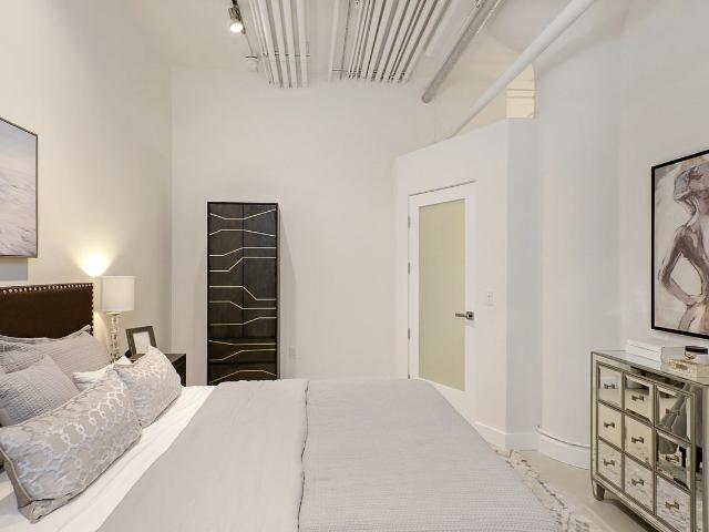 939 Lofts 2 Bedroom Apartment for Rent at 939 S Broadway, Los Angeles, CA 90015 Downtown Los Angeles