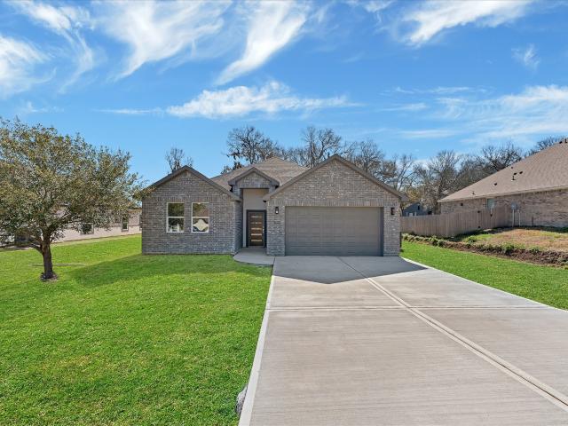 939 Lake View Dr, Montgomery, TX 77356 | MLS #30139