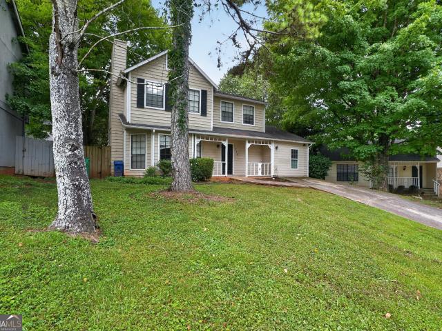939 Lake Drive Court