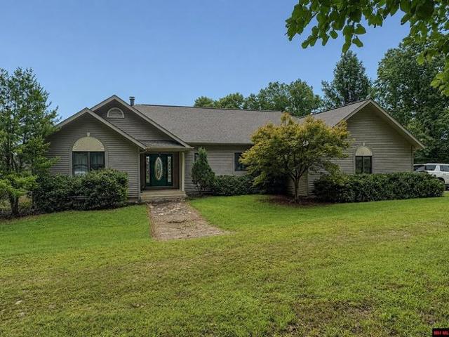 939 Marion County 6071, Flippin, AR 72634