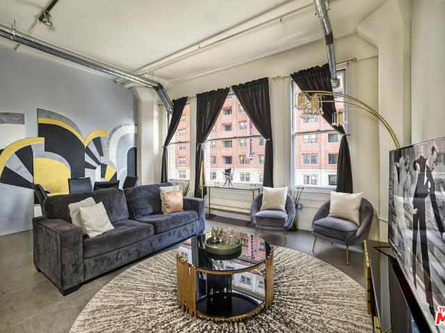 939 S Broadway, Unit 304, Los Angeles, CA 90015 | MLS #25595