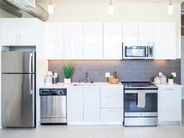 939 S Broadway #M06, Los Angeles, CA 90015
