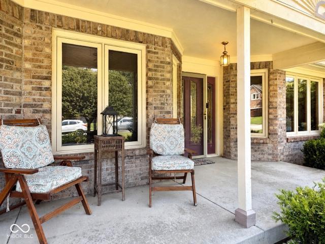939 Silver Creek Way